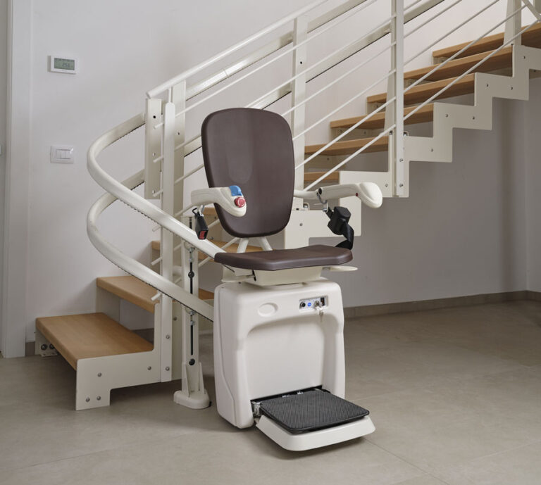 Montascale per scale curve Vimec